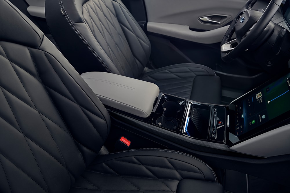 Interieur nieuwe elektrische Ford Explorer | Ford NL